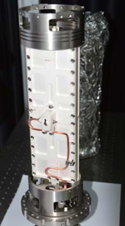 Microwave interrogation cavity for the rubidium space cold atom clock